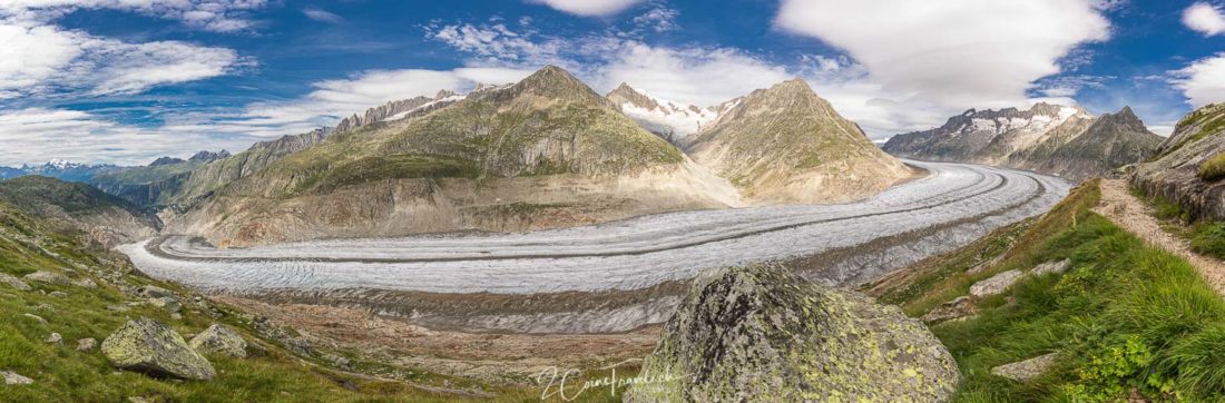 Wanderung am Aletschgletscher dem UNESCO Welterbe im Kanton Wallis