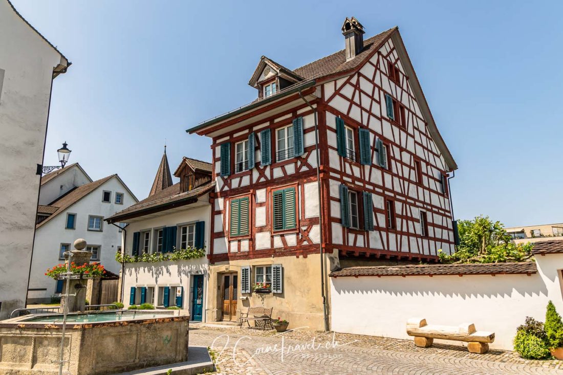 Wanderung vom Erdmannlistein nach Bremgarten im Kanton Aargau
